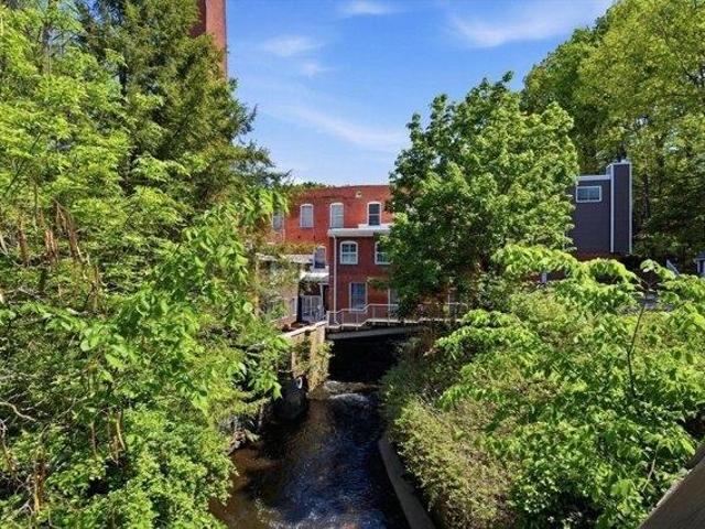 condo with 1 bedroom, South Hadley MA DLS102776184