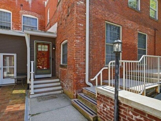 condo with 1 bedroom, South Hadley MA ES105142520