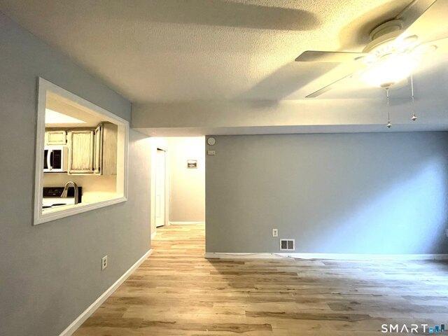 condo with 1 bedroom, Southington CT ES105231843