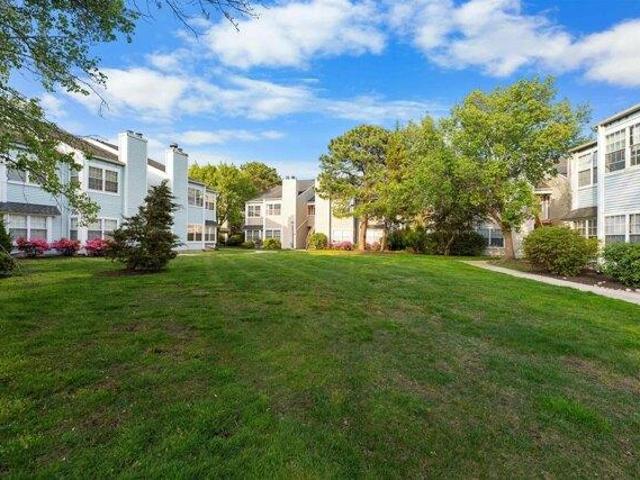 condo with 1 bedroom, Smithville NJ DS102726119