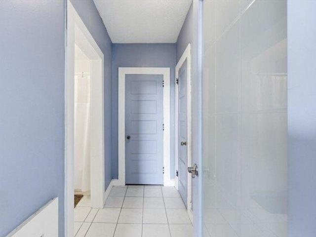 condo with 1 bedroom, Springfield MA ES105114018