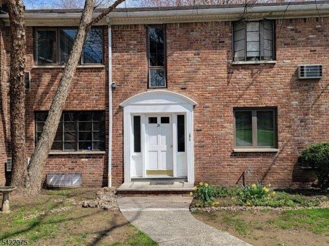 condo with 1 bedroom, Springfield NJ DLS101605177