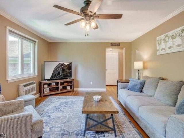 condo with 1 bedroom, Springfield NJ DS104150891