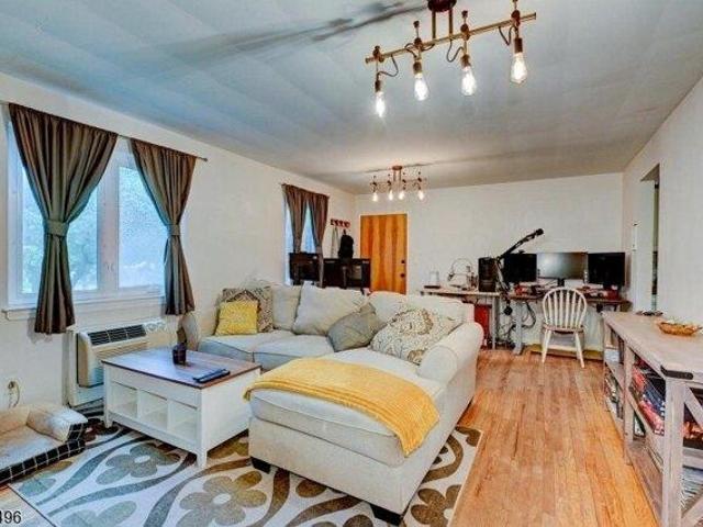 condo with 1 bedroom, Springfield NJ DS104188547