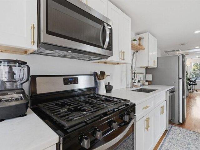 condo with 1 bedroom, Swampscott MA ES105040521