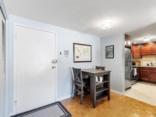 condo with 1 bedroom, Stoneham MA DS103662501
