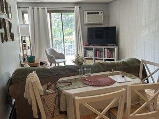 condo with 1 bedroom, Stoneham MA ES104809790