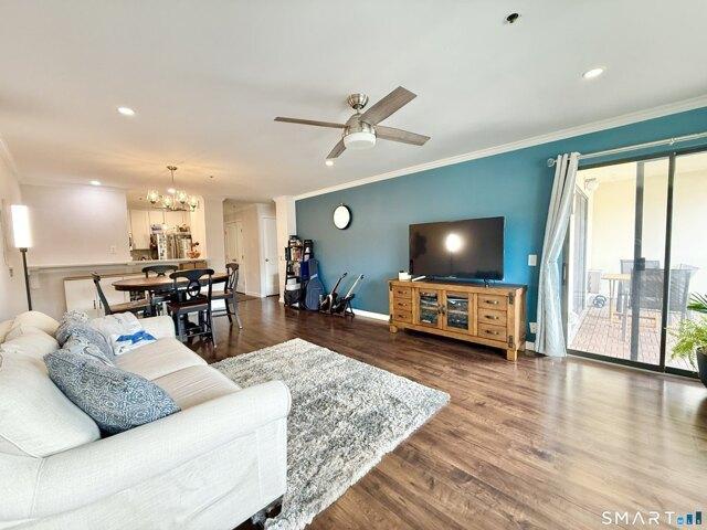 condo with 1 bedroom, Stamford CT DLS101857902