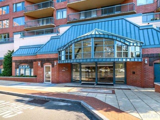 condo with 1 bedroom, Stamford CT DS104112235