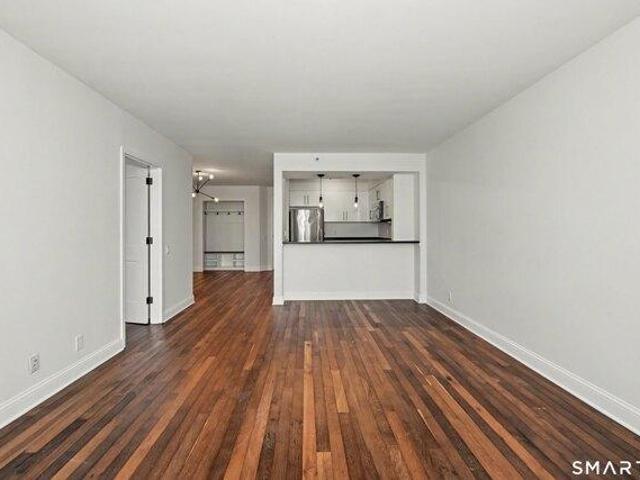 condo with 1 bedroom, Stamford CT DS104113515