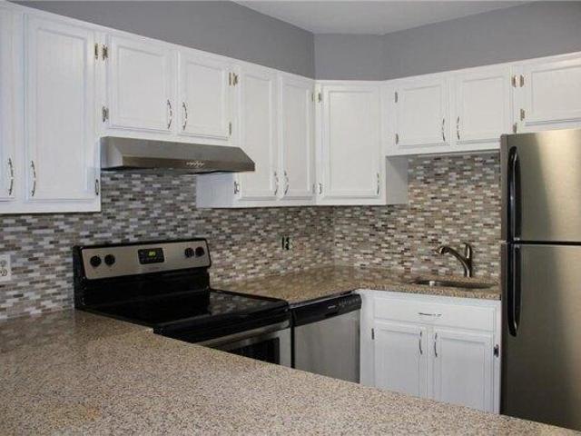 condo with 1 bedroom, Stamford CT DS104115539