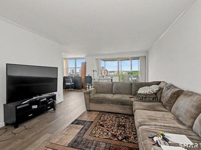 condo with 1 bedroom, Stamford CT DS104264346