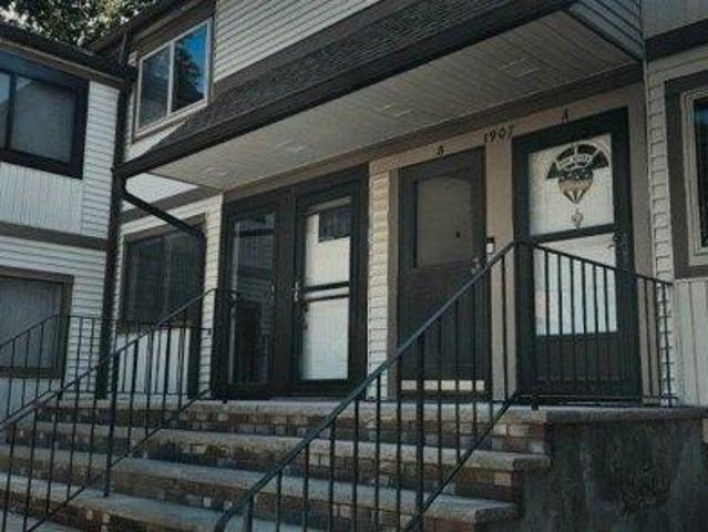 condo with 1 bedroom, Stanhope NJ ES105157603