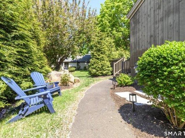 condo with 1 bedroom, Stratford CT DLS103070699