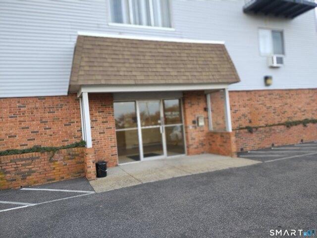 condo with 1 bedroom, Stratford CT DLS103102149