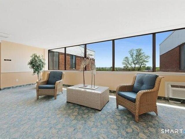 condo with 1 bedroom, Stratford CT DS103099813