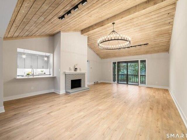 condo with 1 bedroom, Stratford CT DS104114626