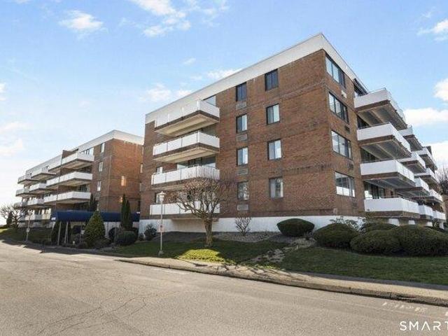 condo with 1 bedroom, Stratford CT ES103125787