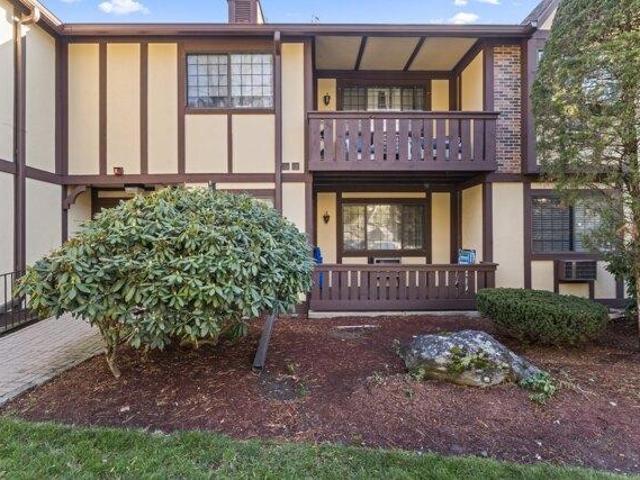 condo with 1 bedroom, Stratford CT ES103162778