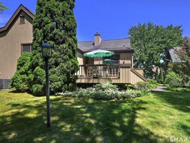 condo with 1 bedroom, Stratford CT ES104075854