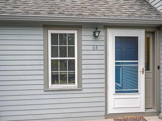 condo with 1 bedroom, Stratham NH DLS102218230