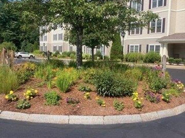 condo with 1 bedroom, Sturbridge MA ES105105143