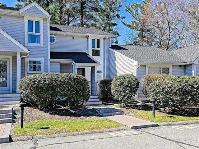 condo with 2 bedroom, Taunton MA DLS102668447