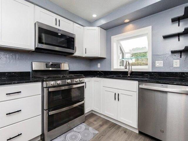 condo with 2 bedroom, Taunton MA DS102823749