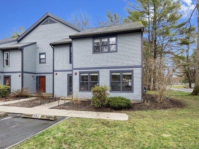 condo with 2 bedroom, Taunton MA DS103220095