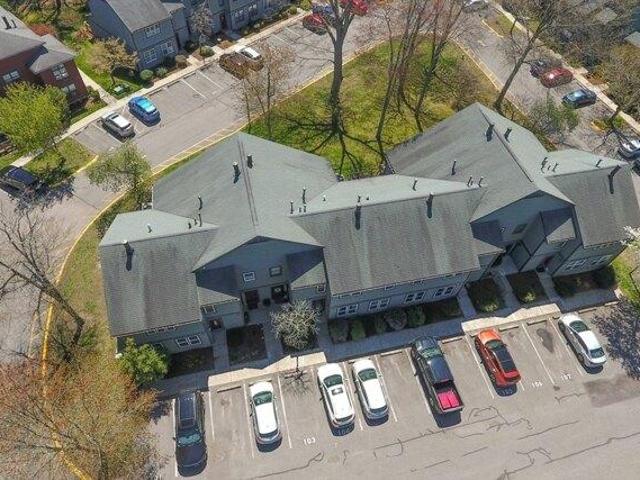 condo with 2 bedroom, Taunton MA ES104042263