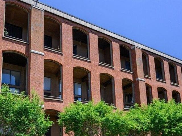 condo with 2 bedroom, Taunton MA ES104407390
