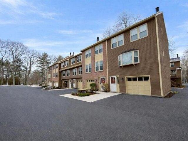 condo with 2 bedroom, Tewksbury MA DLS102595172