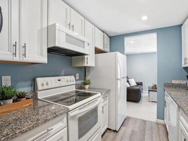 condo with 2 bedroom, Tewksbury MA DLS103018034