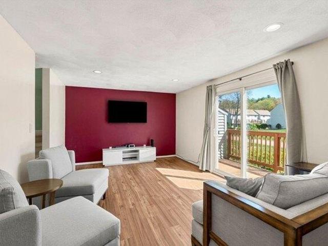 condo with 2 bedroom, Tewksbury MA ES103443136