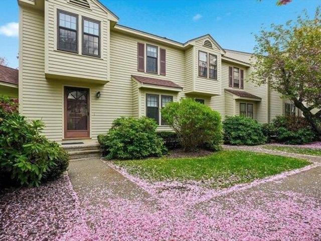 condo with 2 bedroom, Tewksbury MA ES103497579