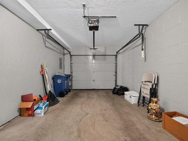 condo with 2 bedroom, Tewksbury MA ES104757802
