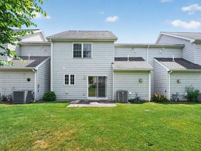 condo with 2 bedroom, Tewksbury MA ES105108249