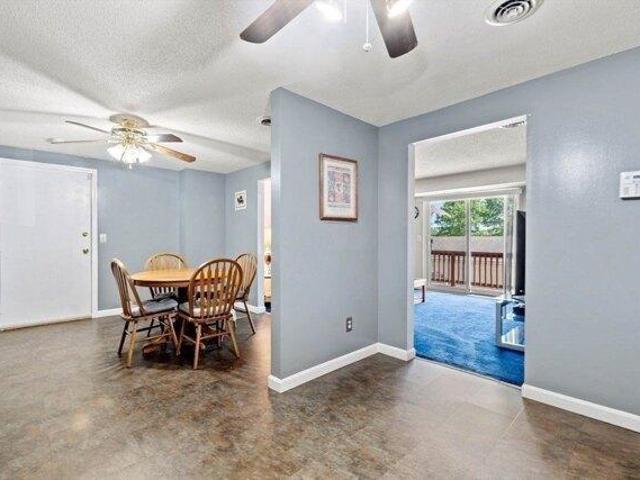 condo with 2 bedroom, Tewksbury MA ES105174819