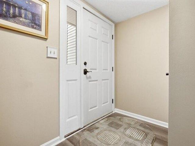 condo with 2 bedroom, Tewksbury MA ES105191983