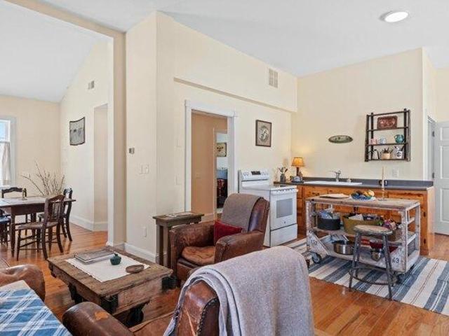 condo with 2 bedroom, Thomaston ME DS102254976