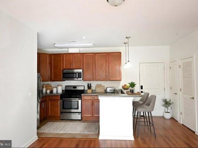 condo with 2 bedroom, Trenton NJ DLS101780585