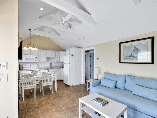 condo with 2 bedroom, Truro MA DS104188533