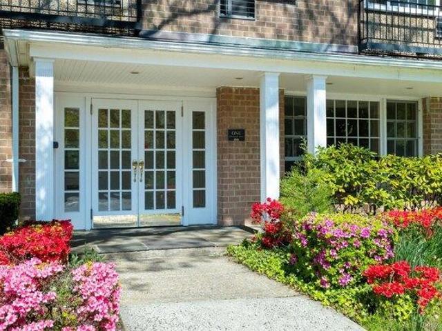 condo with 2 bedroom, Tuckahoe NY DS102565513