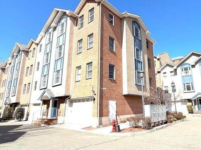 condo with 2 bedroom, Union City NJ DLS102583668