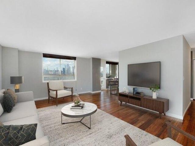 condo with 2 bedroom, Union City NJ DS104152138