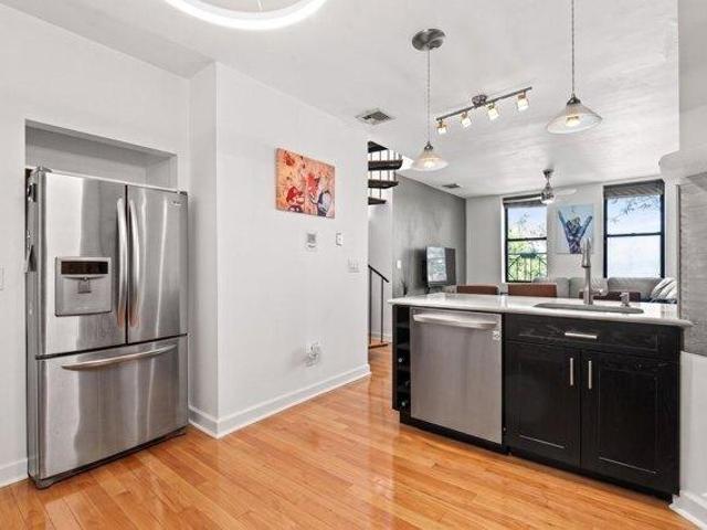 condo with 2 bedroom, Union City NJ ES104477703
