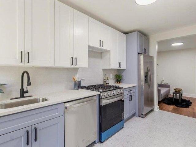 condo with 2 bedroom, Union City NJ ES104758768