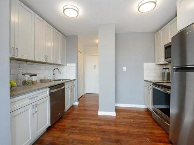 condo with 2 bedroom, Union City NJ ES104832172