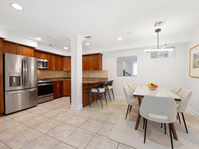 condo with 2 bedroom, Union City NJ ES103187161
