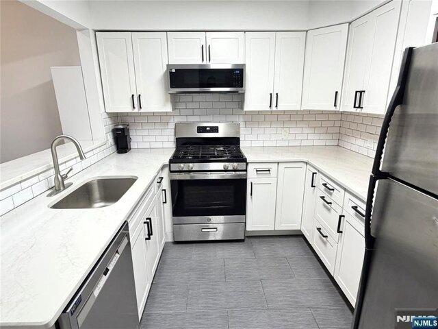 condo with 2 bedroom, Union NJ DS102708132
